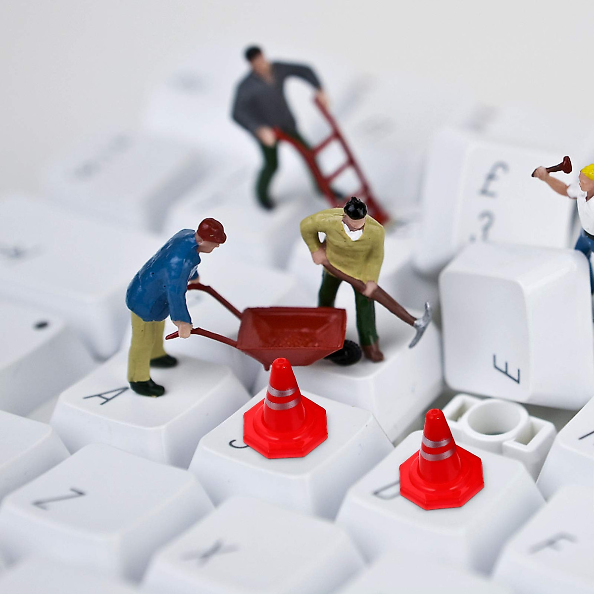 Kisangel 10pcs Sandbox Barricades Plastic Plastic Cone Plastic Traffic Sign Simulation Roadblock Plastic Roadblock DIY Roadblock Sand Table Roadblock Simulation Road Cone DIY Traffic Sign