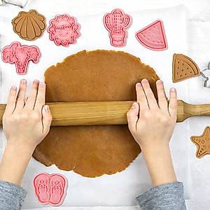 16 Pcs Summer Beach Cookie Cutters with Plunger Stamps Set Hawaiian Biscuit Mold 3D Fondant Cookie Stamper Pineapple Flamingo Cactus Sun Starfish Seashell Palm Tree for Baking Supplies