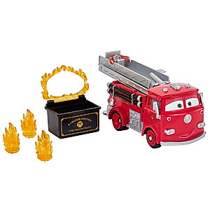 Mattel Disney and Pixar Cars Stunt & Splash Red Fire Truck with Color-Change Lightning McQueen Toy Car, Working Hose, Dunk Tank & More