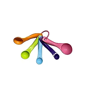 Pillsbury 2 PACK Traditional Cake Mix, Chocolate and Vanilla Mix Cake With Measuring Spoons.