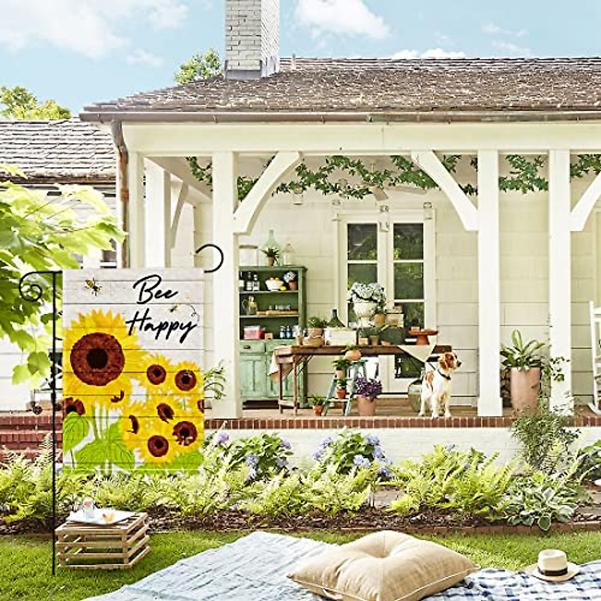 Summer Sunflowers Garden Flag Bees Happy Garden Flag 12x18 Vertical Double Sided Burlap Sunflower Outdoor Decoration (Bees Sunflowers)
