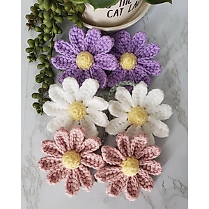 Crochet Daisy Car Accessories for Women Cute Rear View Mirror Hanging Charms Handmade Daisy Flower Gifts for Crochet Lovers Car Decor Automotive Interior Aesthetic(White)