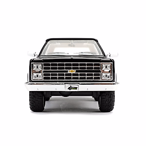 Jada Toys 1980 Chevy Blazer K5 Black/White 1:24 Die - Cast Vehicle