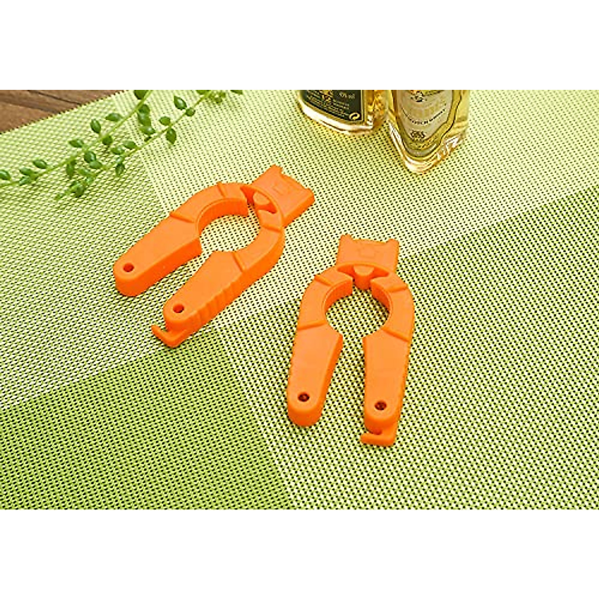 VIUJUH 3 in 1 Pop Can Opener, Party Partner Life Gadgets Smooth Edge Mutifunctional Can Opener, Upgraded Plastic Handheld,Fingernails Protecter, Designed Comfort Grips Bottle Opener for Dringing