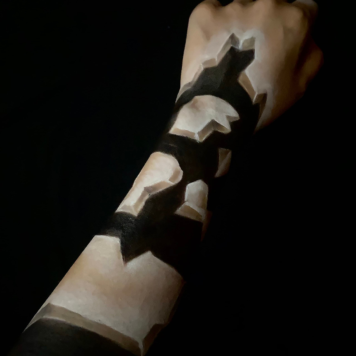 Wismee Classic White Face Body Paint Makeup Clown White Lite 1.9Oz Cake Tub, Joker Zombie Vampire Halloween Costume Single Foundation Cream for Special Effects SFX makeup Fancy Dress Up Cosmetics