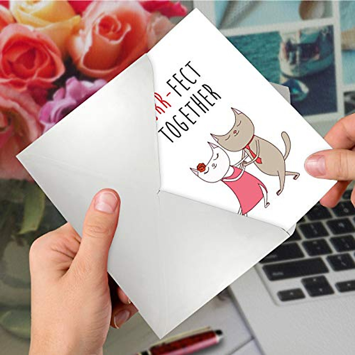 The Best Card Company - Anniversary Greeting Card with Envelope - Loving Stationery for Spouse - Cat Got Your Tongue C7183IANG