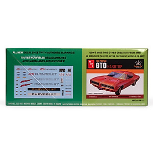 AMT 1992 Chevrolet Silverado Shortbed Fleetside Pickup Easy Build 1:25 Scale Model Kit