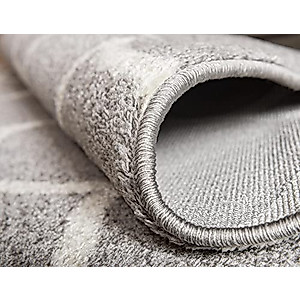 Rugs.com Lattice Frieze Collection Rug – 3' Round Light Gray Medium Rug Perfect for Kitchens, Dining Rooms