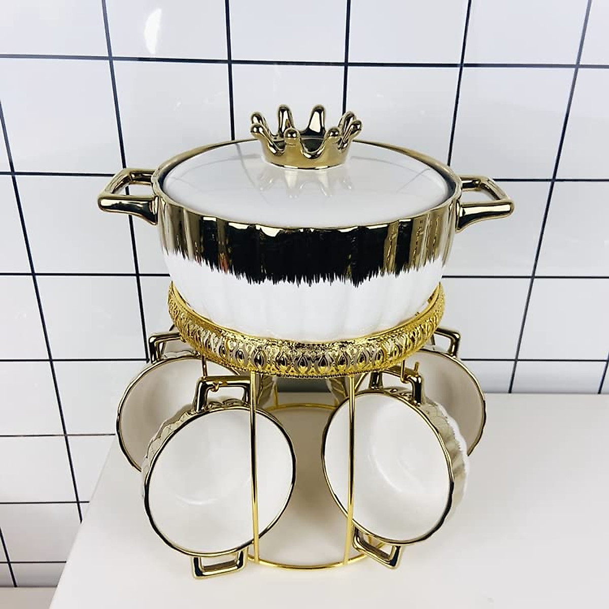 TFE's Fancy Ceramic Soup Tureen Bowl Gift Set with 6 Soup Bowls/Cups with Handles, Gold Stand & Lid, Hotpot Style Home Decor Kitchen Utensils Set for Ramen Pasta Gravy (White and Gold)