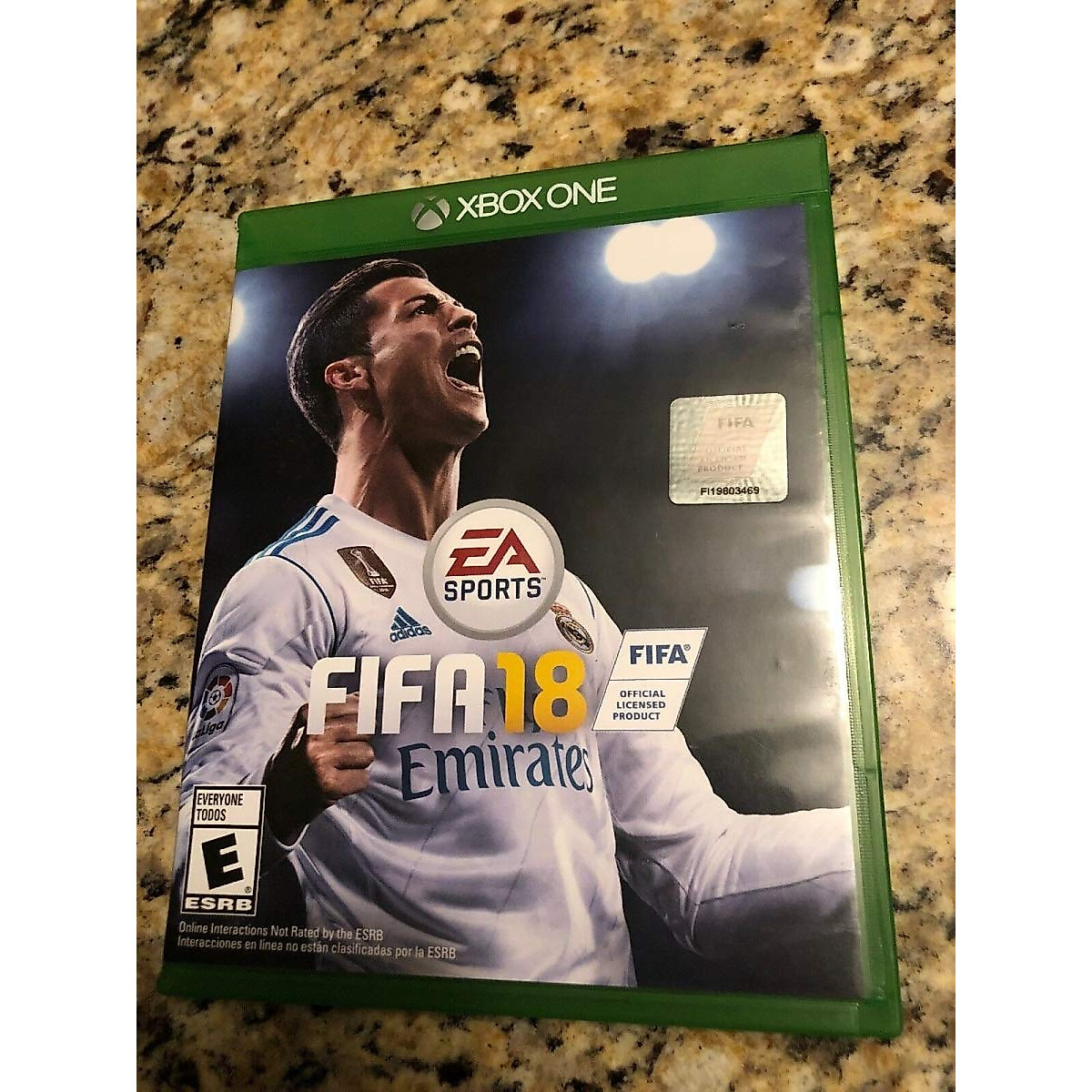 Fifa 18 Limited Edition (Xbox One) - Exclusive Offer ( 500 Ultimate Team Points included )
