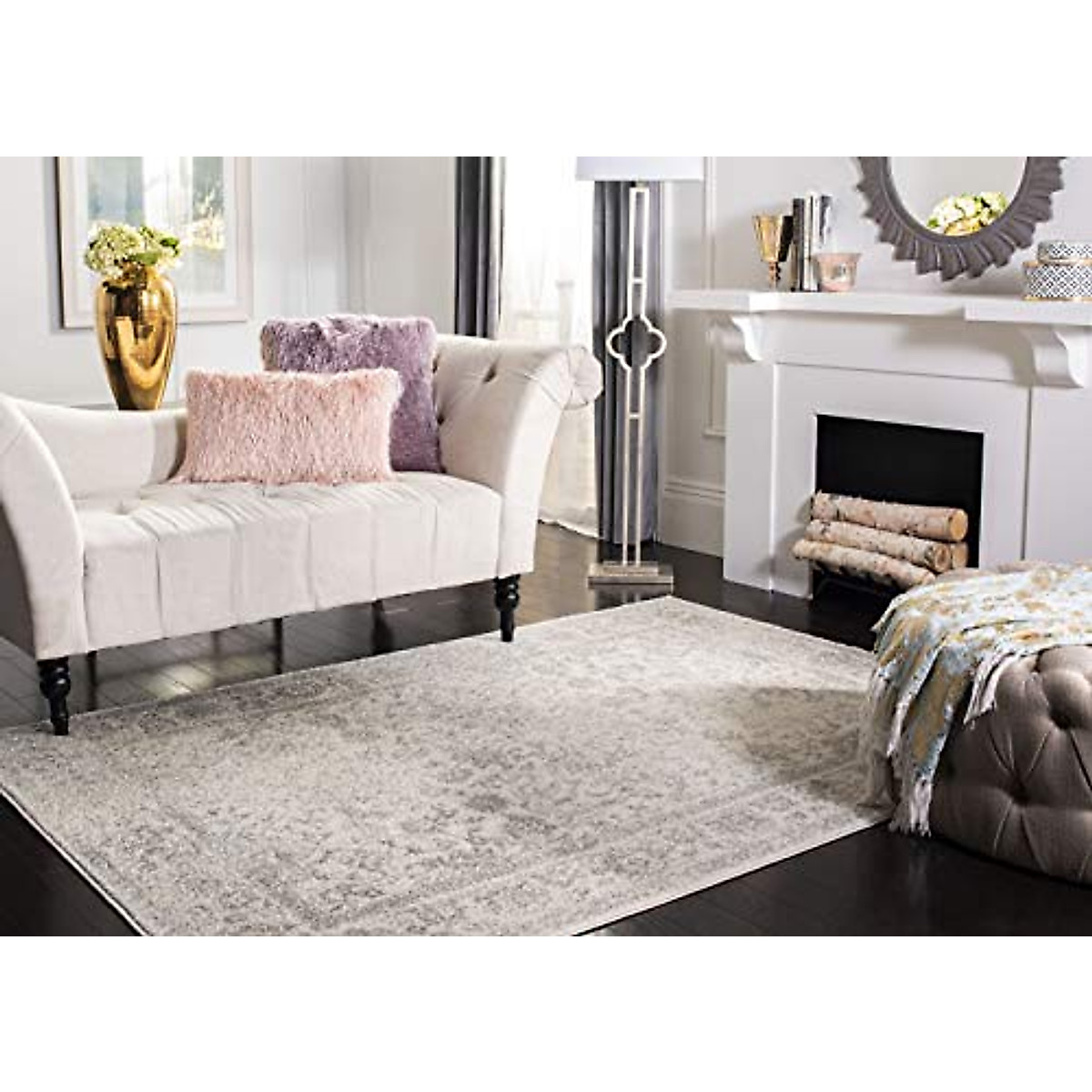 SAFAVIEH Adirondack Collection Area Rug - 9' x 12', Ivory & Silver, Oriental Distressed Design, Non-Shedding & Easy Care, Ideal for High Traffic Areas in Living Room, Bedroom (ADR109C)