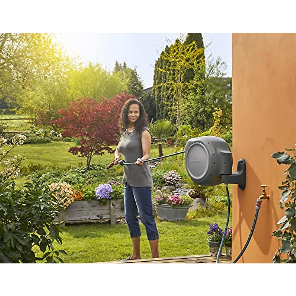 GARDENA 8055-100 Foot Wall Mounted Retractable Reel with Hose Guide, Automatic retraction for Easy Watering