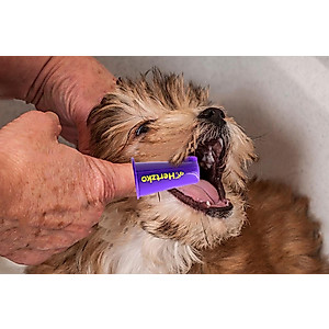 Hertzko Dog and Cat Finger Toothbrush 7-Pack for Small & Large Breeds - Advanced Oral Care, Easy Control - Dog Finger Toothbrush Small Breed Pink, Cat Toothbrush, Cat Finger Brush for Cats Teeth