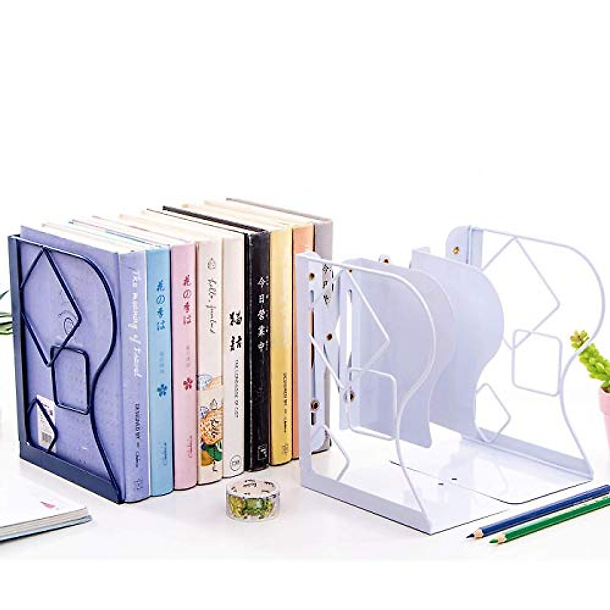 YIHUI Book Ends,Decorative Adjustable Book Ends for Shelves Heavy Books,Nonslip Book Stander for Desk, Shelf, Office, Stationery Kids Gift (Black)