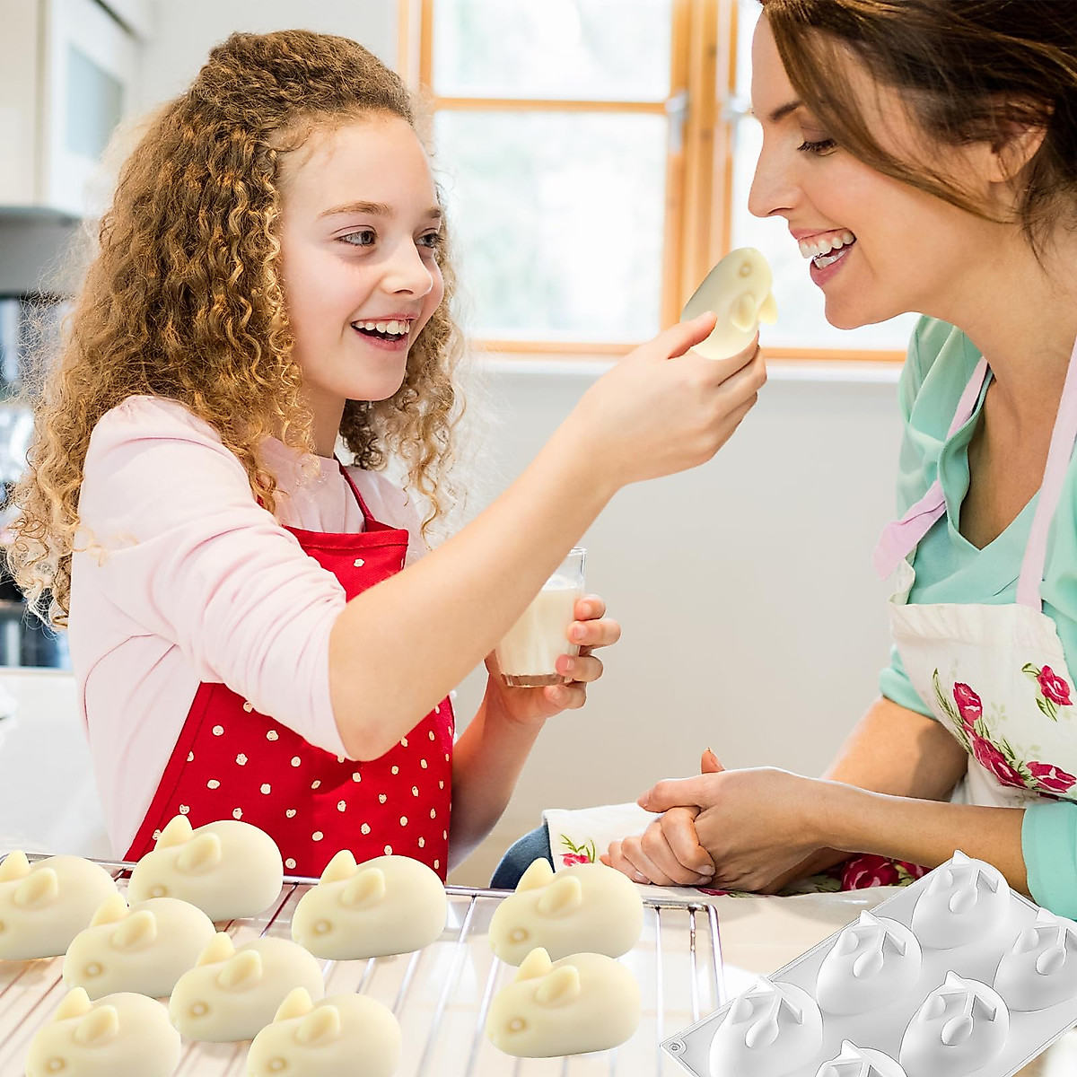 Newmemo 6 Cavity 3D Easter Silicone Bunny Chocolate Mold, Silicone Rabbit Mold, Easter Rabbit Bunny Baking Mould for Mousse Cake Pudding Jelly Dessert Fondant Cheesecake Soap Ice Tray