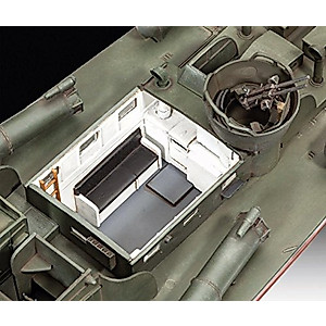 Revell 05147, Patrol Torpedo Boat Pt-109, 1: 72 Scale Plastic Model,Black