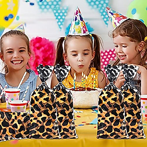 Storage bag Cow Print Goodie Bags Cow Party Favors Treat Bags Cellophane Gift Bags with Twist Ties for Cow Theme Baby Shower Cowgirl Cowboy Birthday Party Supplies 100 Pcs