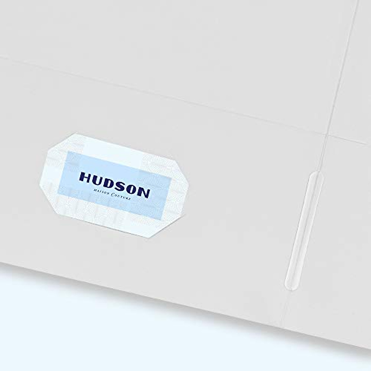 AVERY Two Pocket Folders, Holds up to 40 Sheets, Business Card Slot, 25 White Folders (47991)