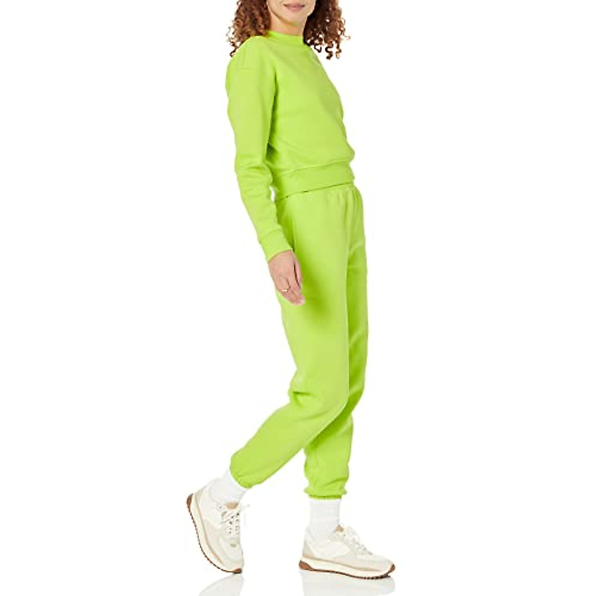 Amazon Essentials Women's Crop Drop Shoulder Sweatshirt (Available in Plus Size), Lime Green, Medium