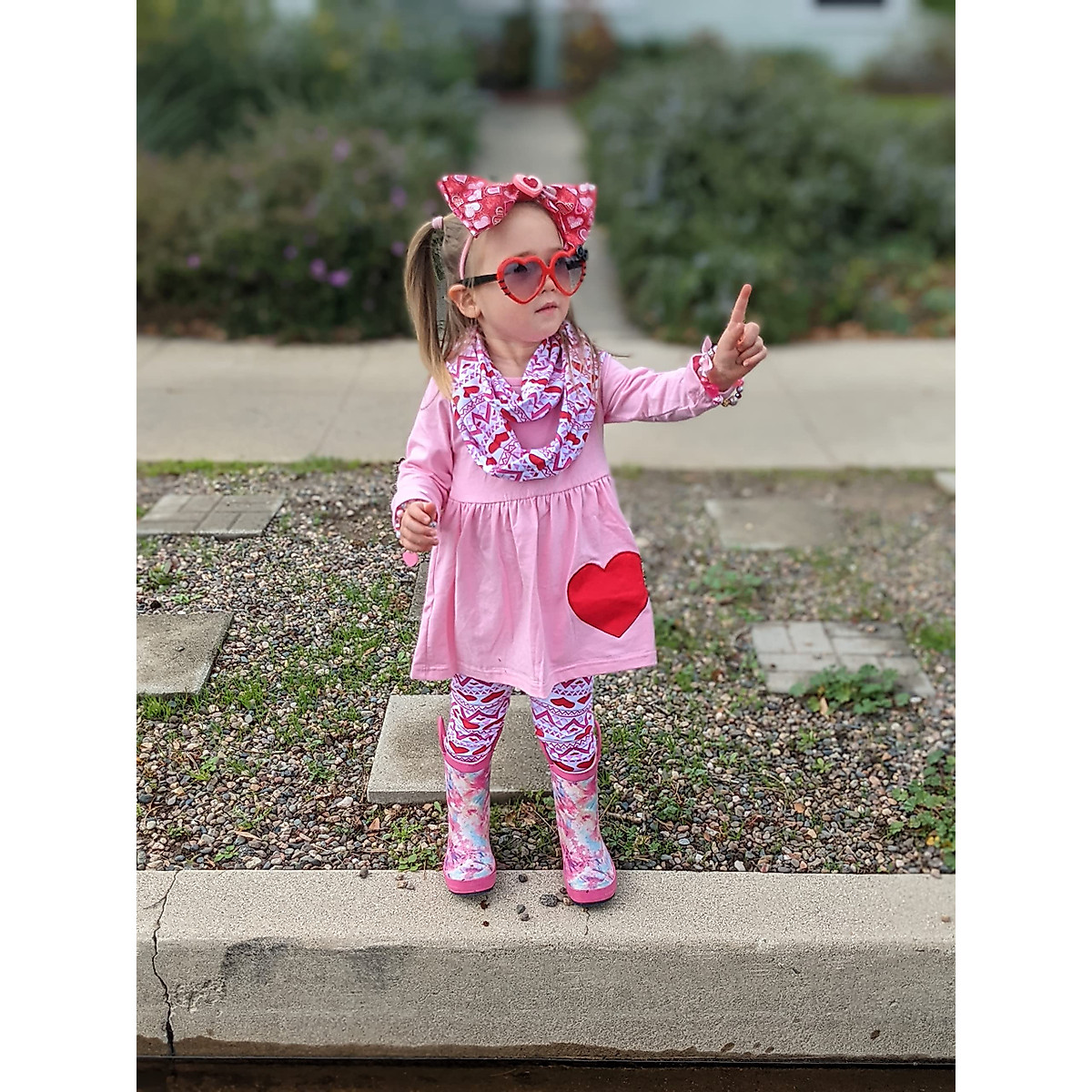 Unique Baby Girls Toddler 3 Piece Valentines Day Matching Heart Print Legging Set (9t, Pink)