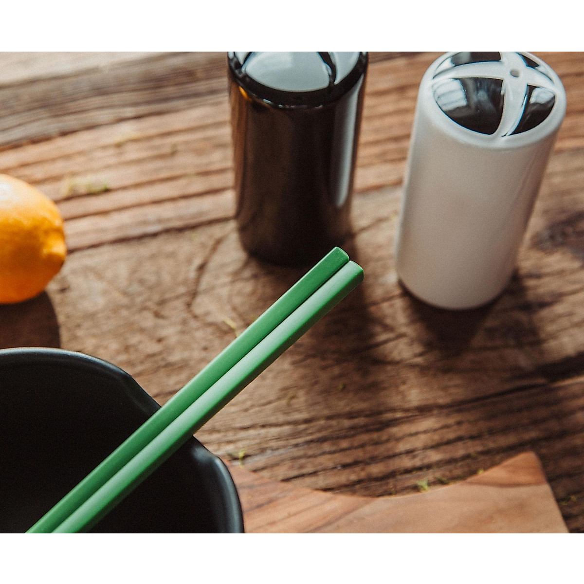 Ukonic Xbox Series X Logo 20-Ounce Ramen Bowl and Chopstick Set