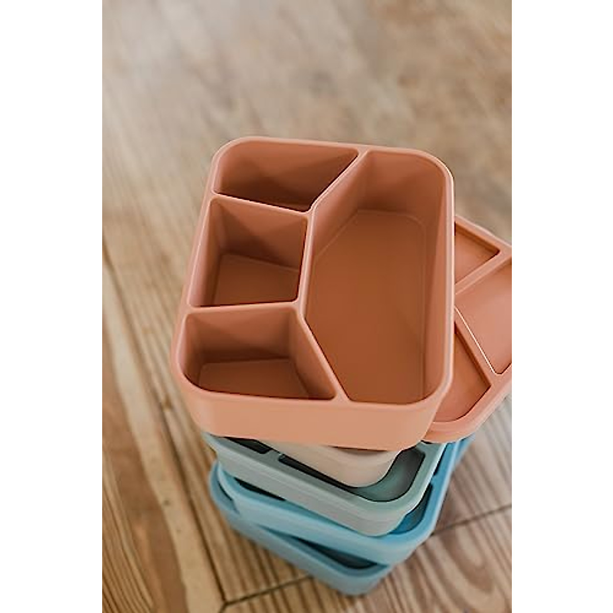 Spoondrift 100% Food Grade Eco-Friendly Leak-Proof Silicone Bento Box Lunchbox, Microwave Safe | For Child And Adult, 4 Compartment, Choose from 6 Colors, Includes 1 Box (Terracotta)