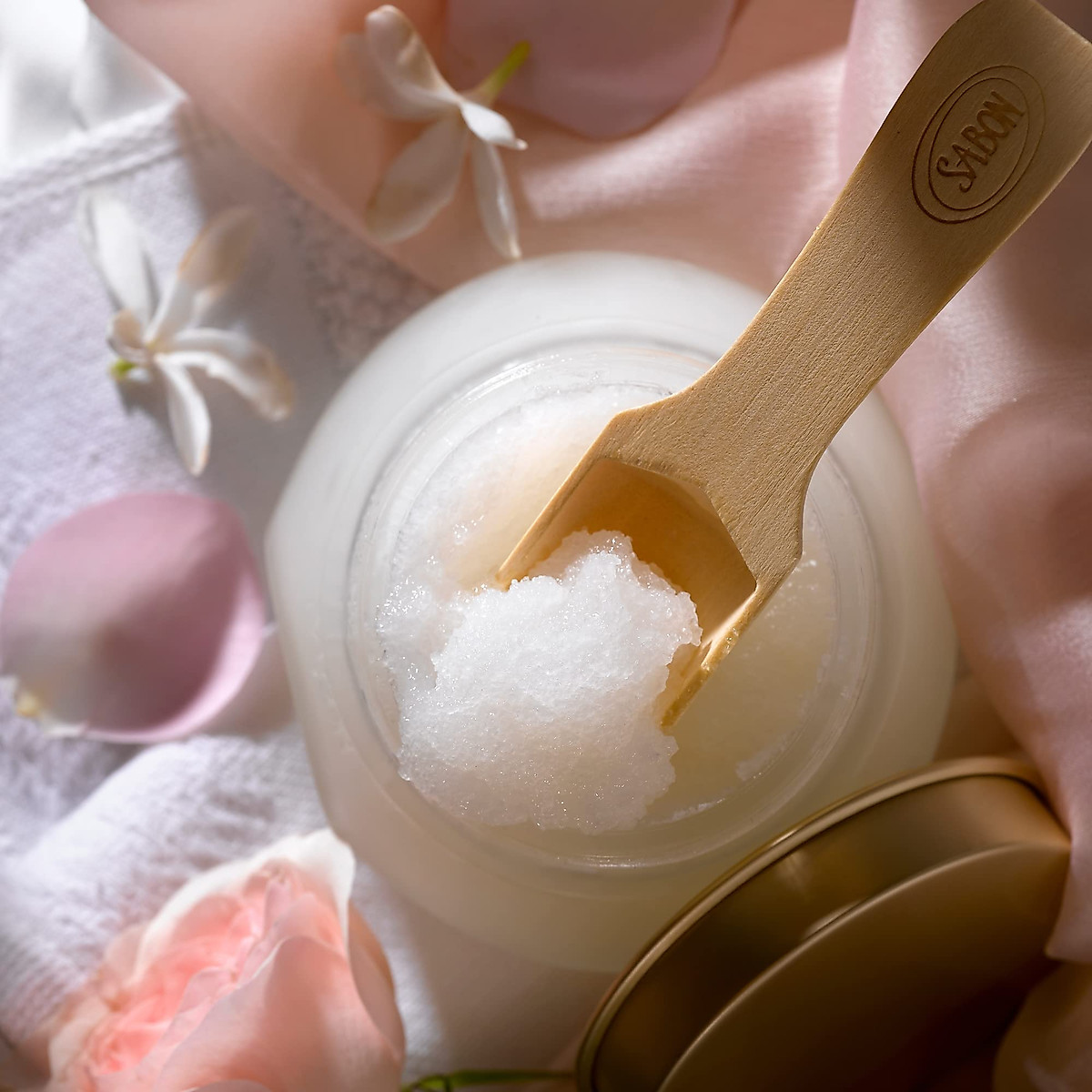 Sabon Ultimate Scalp Scrub — Delicate Jasmine | Dead Sea Salt Scrub for Healthy Hair | Bergamot, Ylang, Rose | Exfoliate Scalp & Nourish Hair | 10.6 Oz