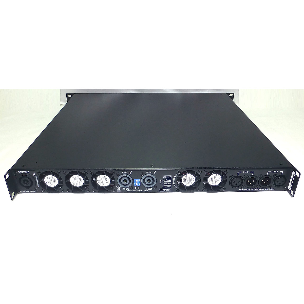 CVR D-3302 Series Professional Power Amplifier One Space 3300 Watts x2 at 8Ω BLK