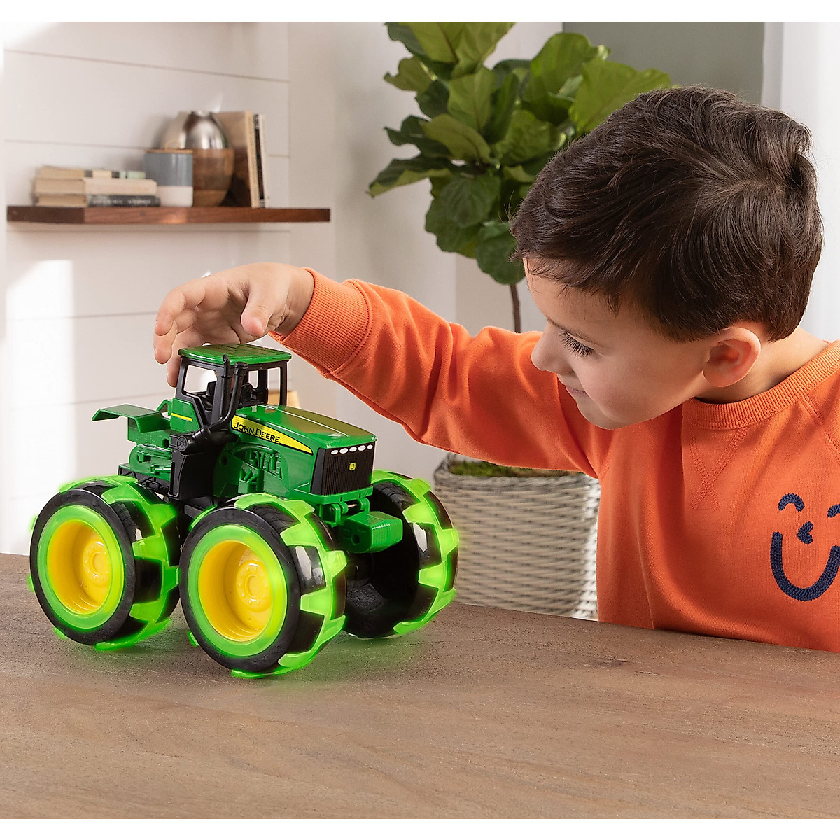 John Deere Tractor - Monster Treads Lightning Wheels - Motion Activated Light Up Monster Truck Toy - John Deere Toys - Frustration Free Packaging - Kids Outdoor Toys Ages 3 Years and Up