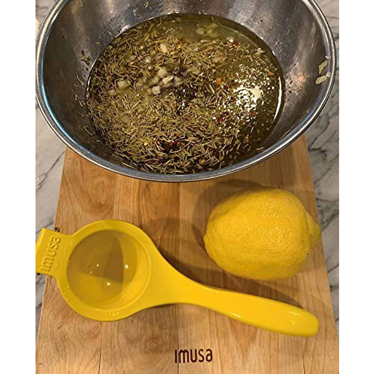 IMUSA USA VICTORIA-70007 Lemon Squeezer, Yellow