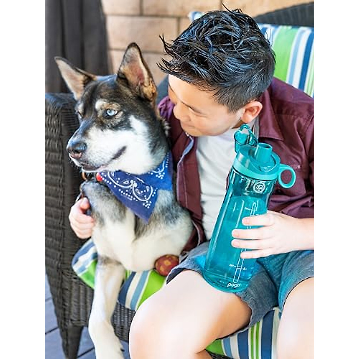 Pogo BPA-Free Plastic Water Bottle with Chug Lid, 32 Oz, Quetzal Teal