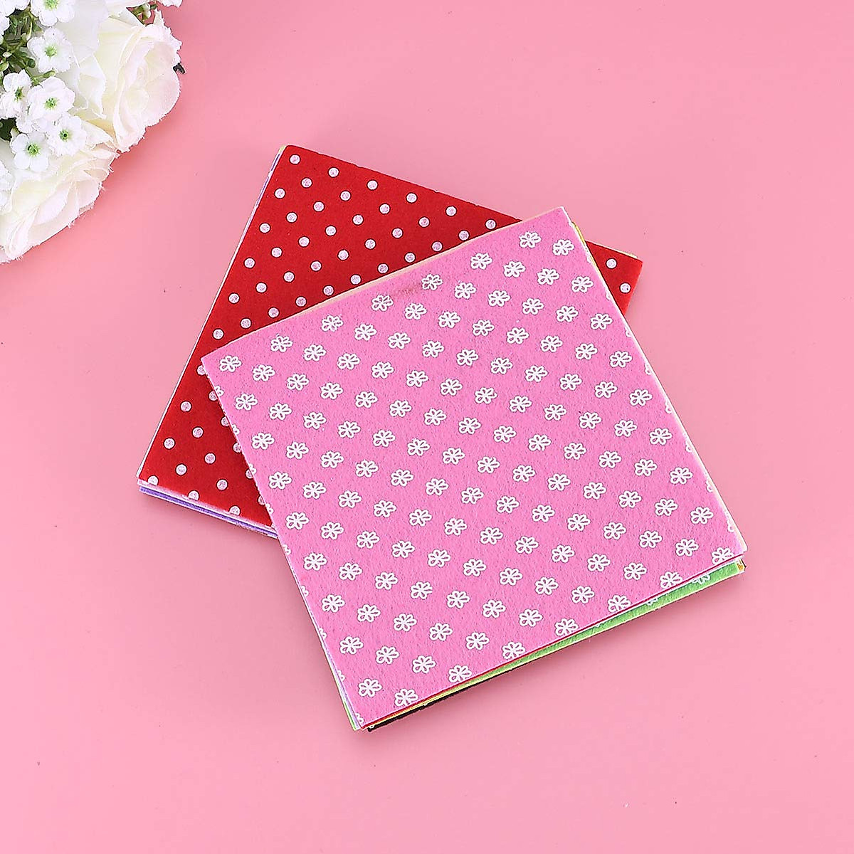 20pcs 15x15 cm Felt Fabric Sheet Dot Printed Felt Pack Squares Nonwoven Patchwork for DIY Kids Crafting Sewing