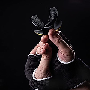 ZAKVOP Football Mouth Guard with Strap, Breathable Mouth Guard Football for Youth and Adults, Teeth and Lip Protector Guard Mouth Pieces Football (Chrome Gold)