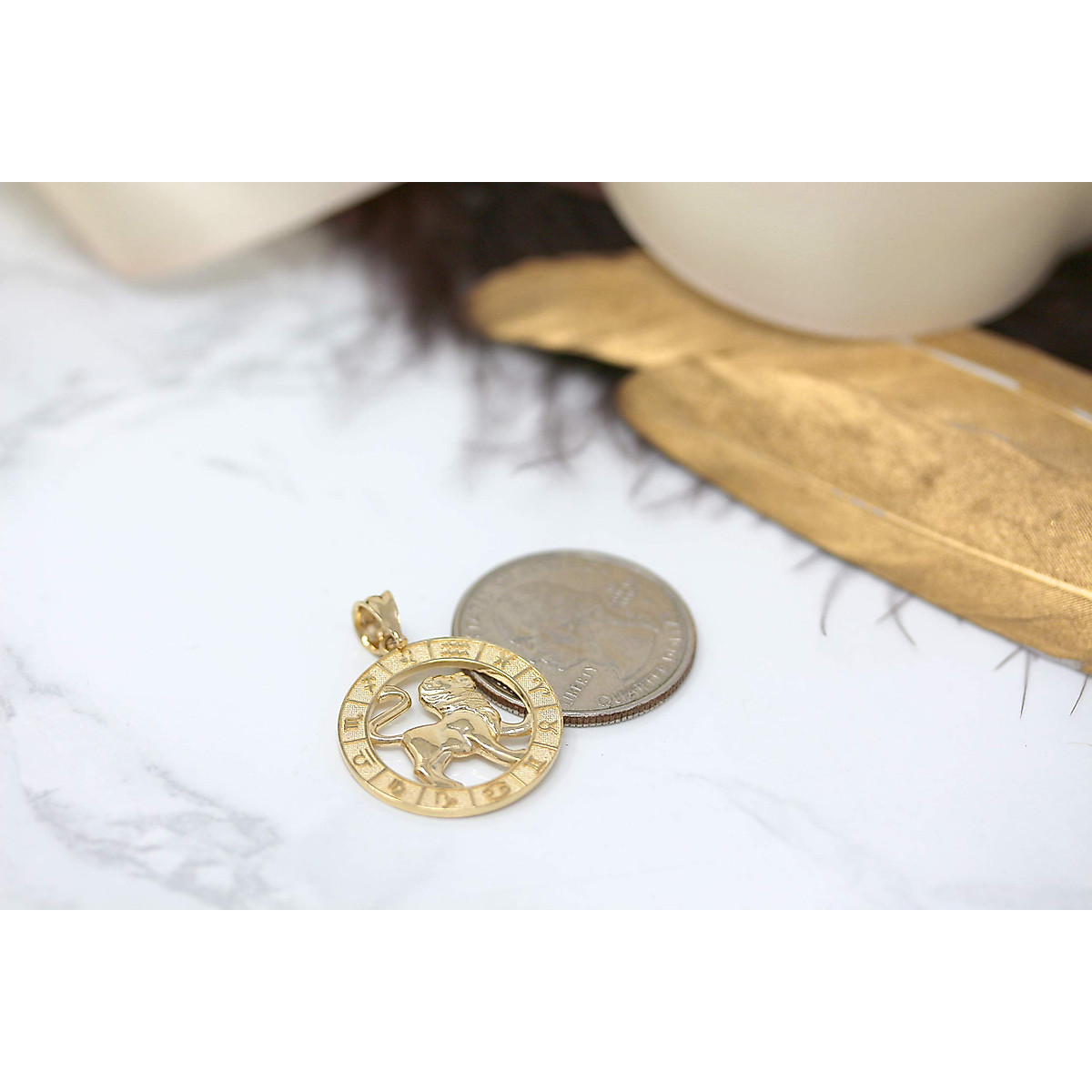 CaliRoseJewelry 14k Yellow Gold Pisces Zodiac Pendant Necklace, 22"