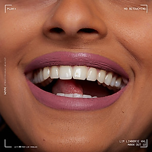 NYX PROFESSIONAL MAKEUP Lip Lingerie XXL Matte Liquid Lipstick - Maxx Out (Cool Toned Light Pink)