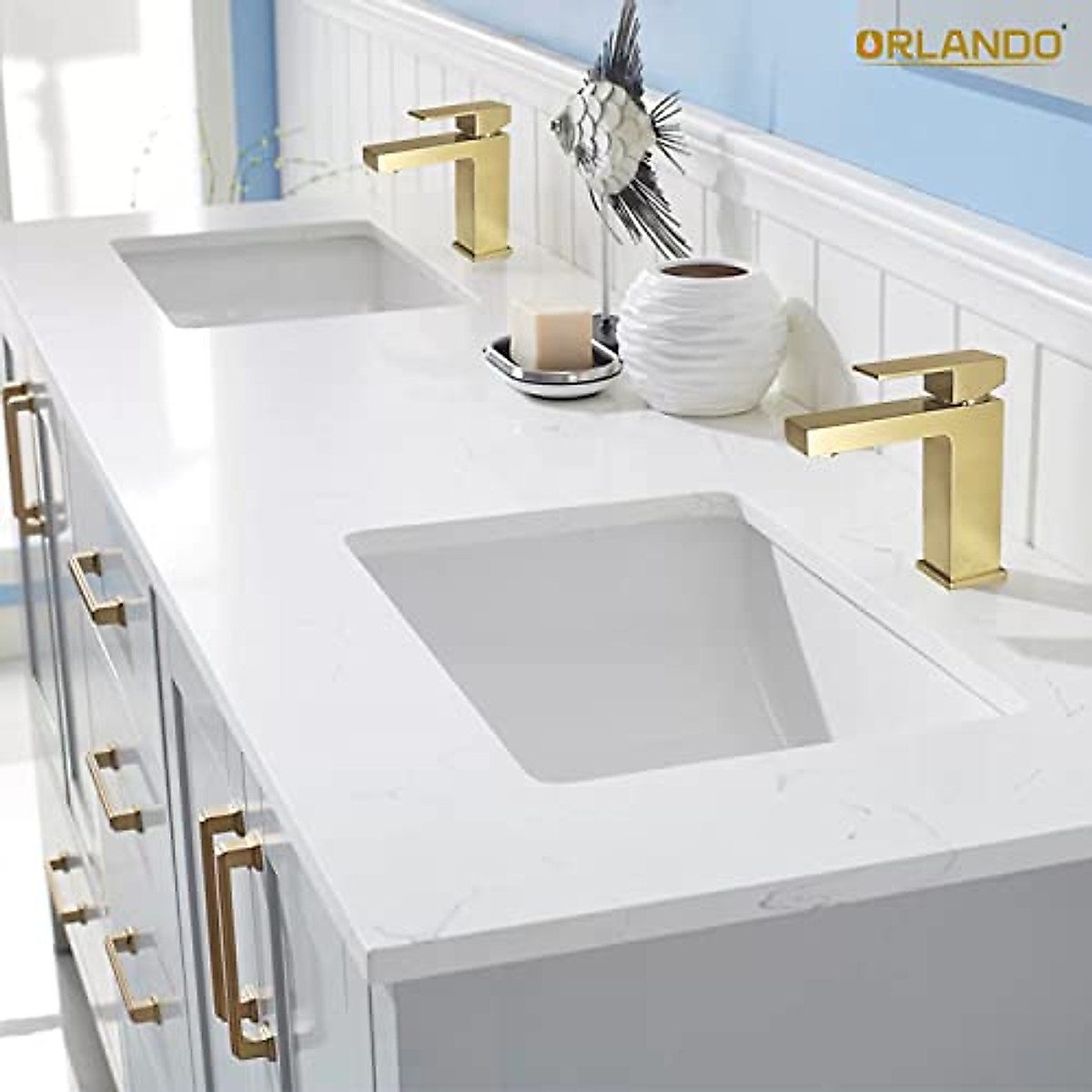 Brushed Gold Bathroom Faucet Single Hole, Modern Brass Bathroom Sink Faucet, Orlando Single Handle Vanity Faucet with Pop-up Drain Assembly and Supply Line, Brushed Gold