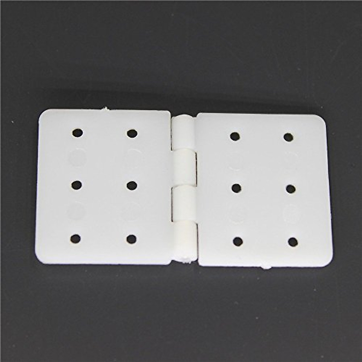 Hobbypark 16x28 mm 0.63" x1.1'' Pinned Nylon Hinges RC Airplane Plane Parts Replacement (Pack of 20)