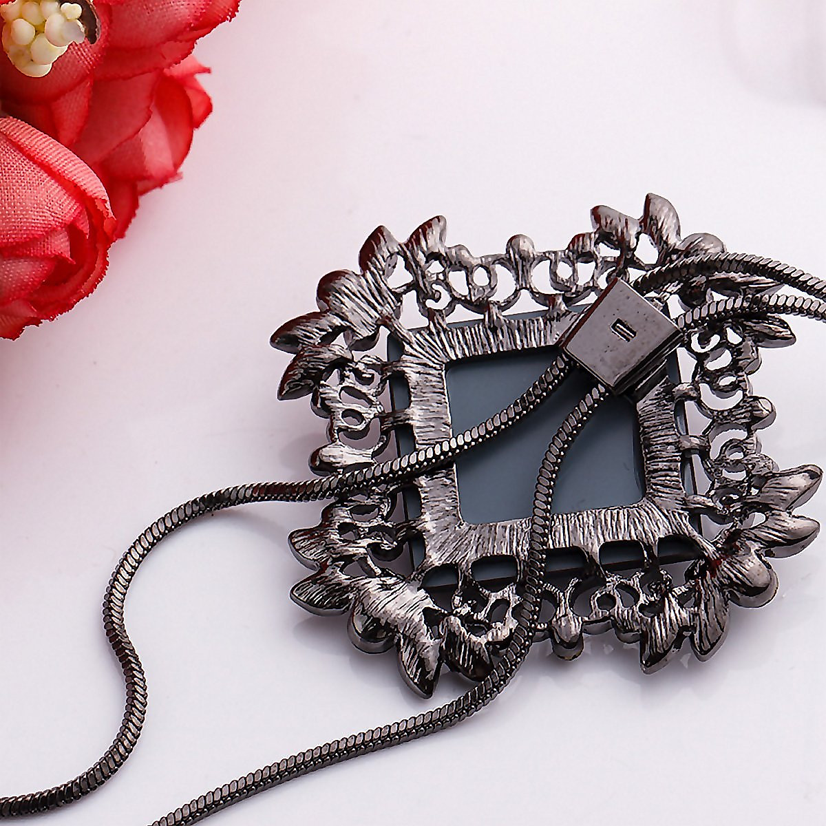 Merdia Long Chain Necklace for Women Rhombus Pendant with Sparkly Glass | Jewelry for Women | Charm Necklace for Women | Long Pendant Necklace for Women | Boho Jewelry for Women (Black)