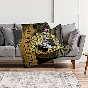 Harry Potter Blanket, 50"x60" Harry Potter House Crest Hufflepuff Silky Touch Sherpa Back Super Soft Throw Blanket