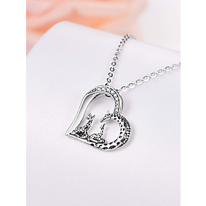 TANGPOET Giraffe Gifts for Women Adult Family Giraffe Necklace for Mother Daughter Pendant 925 Oxidized Sterling Silver Jewelry Valentines Mothers Day Birthday Christmas Gifts for Mom Grandma