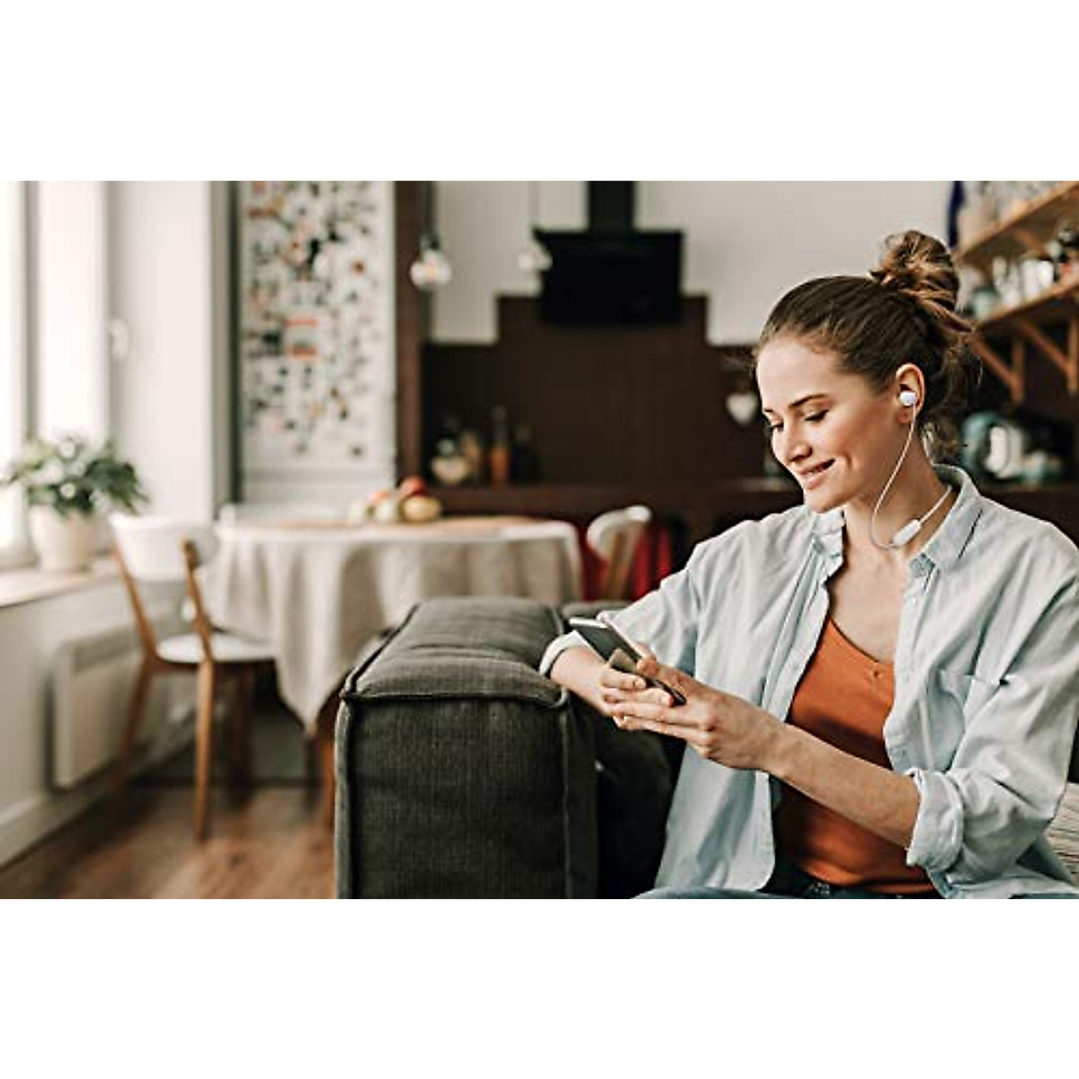 Sony WI-C200 Wireless in-Ear Headset/Headphones with mic for Phone Call, White (WIC200/W)