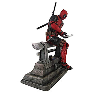 Marvel Premier Collection: Deadpool (Movie Version) Statue, Multicolor