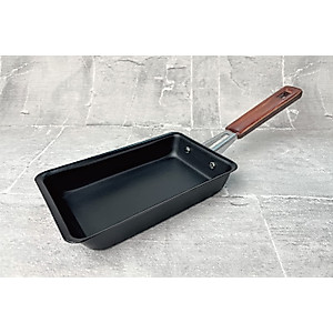 Terra Distribution Japanese Tamagoyaki Omelette Pan [ Made in Japan ] Pre-seasoned Carbon Steel Egg Frying Pan (Small (6.10’’x 3.74’’))