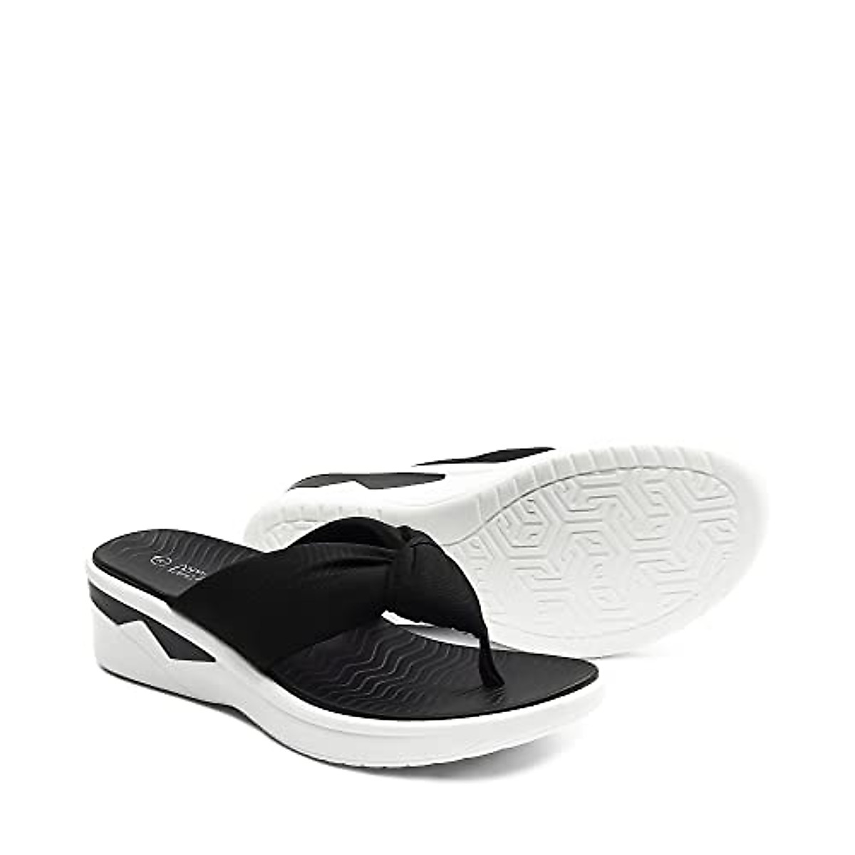 DREAM PAIRS Women Black Platform Flip Flops for Women Soft Thong Sandals Summer Casual Lightweight Comfortable Flat Slippers Walking Shopping Gathering Vacation Shoes Size 8 SDFF2330W