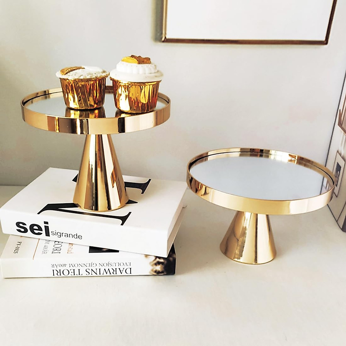 2Pcs 8 Inches 20cm Gold Round Mirror Cake Stand Cupcake Stands Metal Pedestal Holder, Party Dessert Cheese Display Plate for Wedding Party Birthday Baby Shower Celebration Home Decor