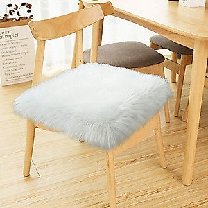 junovo Luxury Fluffy Area Rugs Furry Rug for Bedroom Faux Fur Sheepskin Nursery Rugs Fur Carpet for Kids Room Living Room Home Decor Floor Mat, Square 1.6ft x 1.6ft White