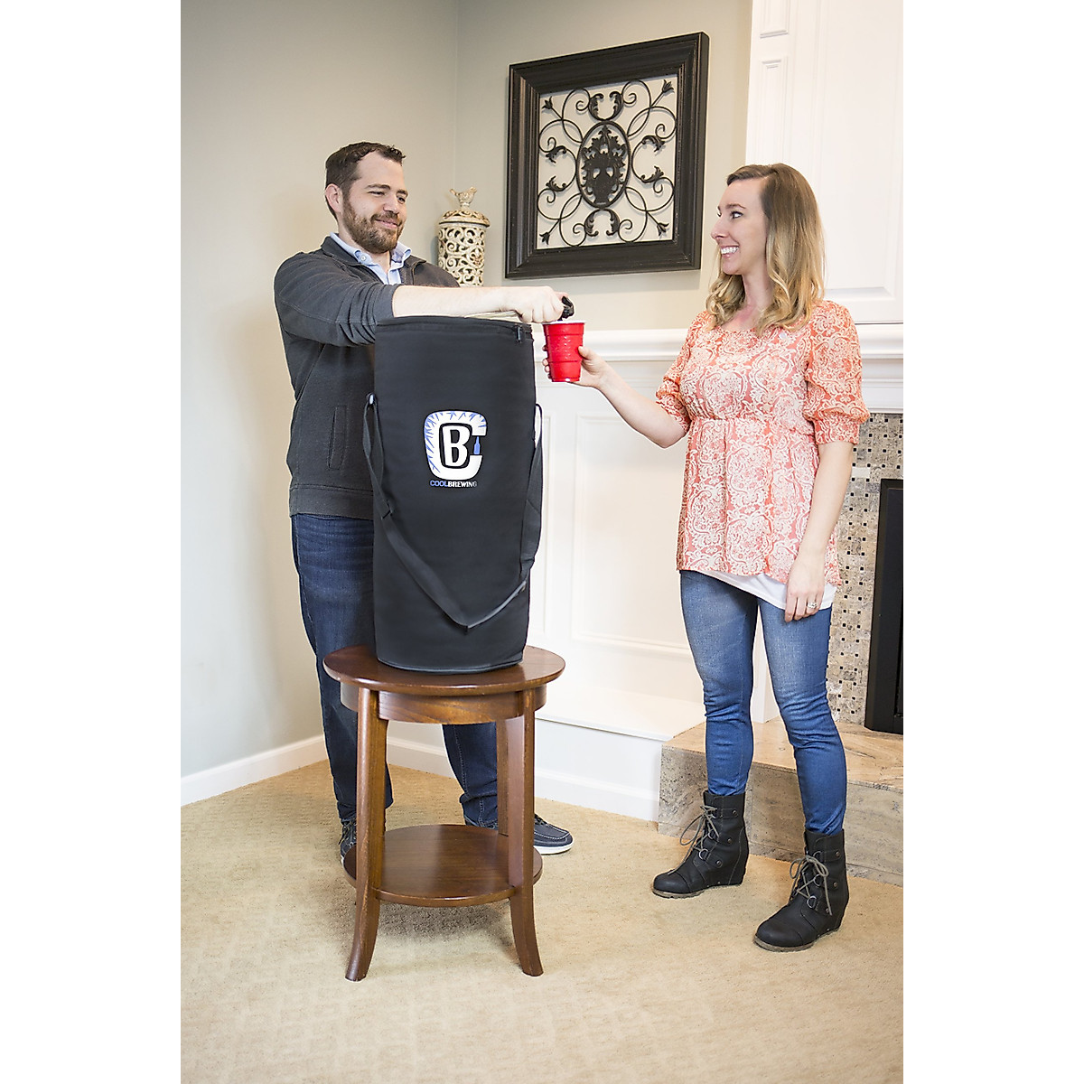 5G Keg Cooler Ice Wrap Bundle. Includes 2 ice sheets and 1 cooler.