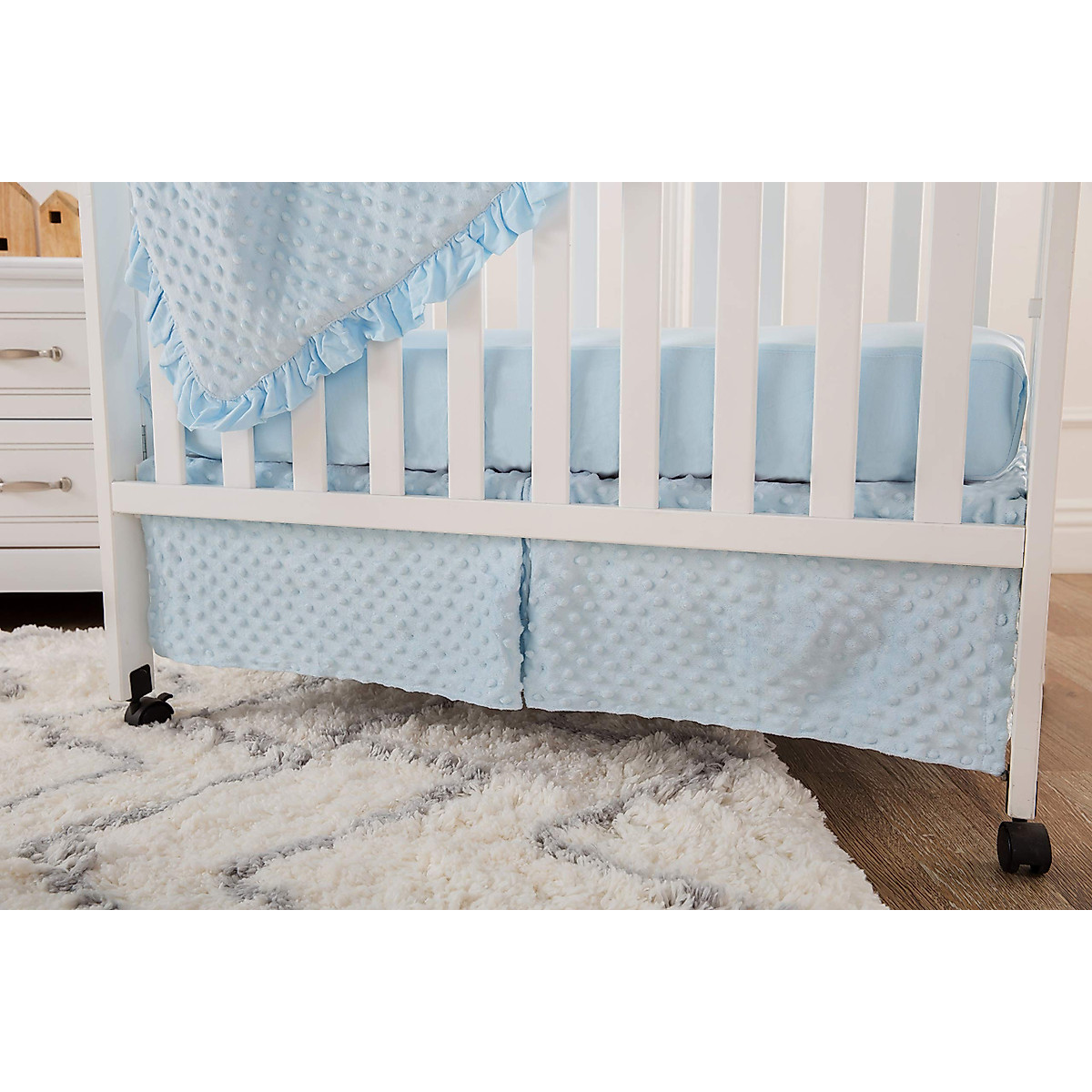 American Baby Company Heavenly Soft Minky Dot 3-Piece Mini/Portable Crib Bedding Set, Blue, for Boys and Girls