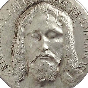 I G J The Holy Face of Christ Medal