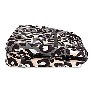 PackIt Freezable Hampton Lunch Bag, Wild Leopard Gray, Built with EcoFreeze Technology, Collapsible, Reusable, Zip Closure with Front Pocket and Shoulder Straps, Perfect for Tweens and Adults